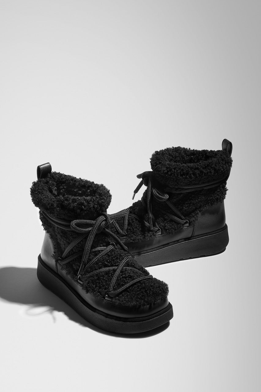 GEN-FF X ROKSANDA CURLY-SHEARLING LACE ANKLE BOOTS – Footwear UK